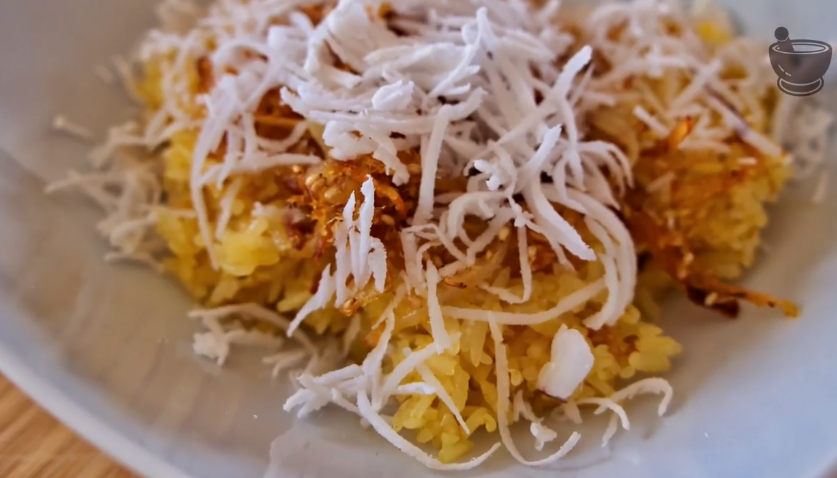 Yellow Sticky Rice with coconut (ဆီထမင္း) - Burmese Recipe - StarChef ...